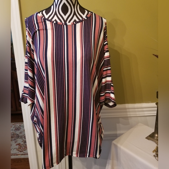 Misia | Tops | Womens Misia Cold Shoulder 34 Sleeve Striped Tunic Top ...